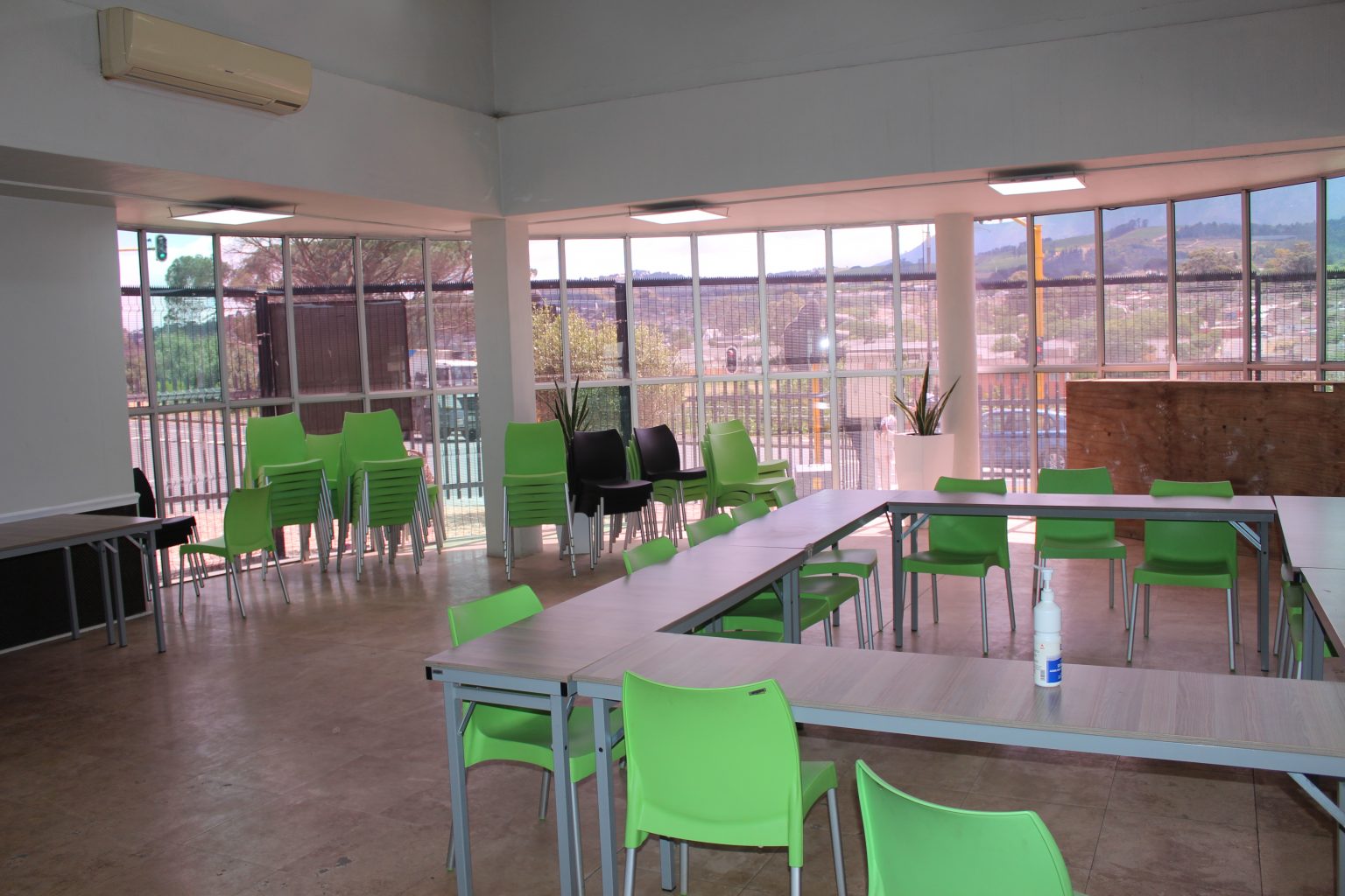 Mayor reopens Kayamandi Economic and Tourism Corridor – Stellenbosch ...